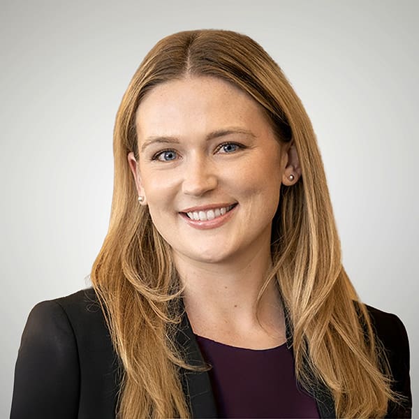 Hannah Schnell - Associate in the San Diego law office - Law Offices of Snell & Wilmer